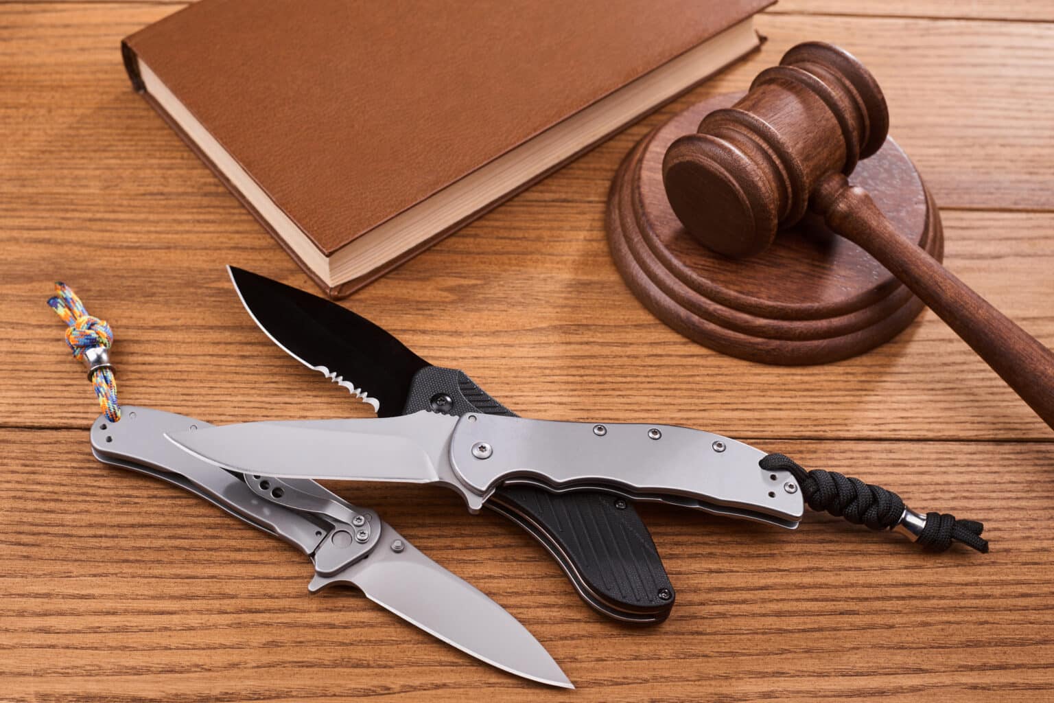 Waffengesetz: Erlaubte Messer nach dem Waffenrecht - Schultes